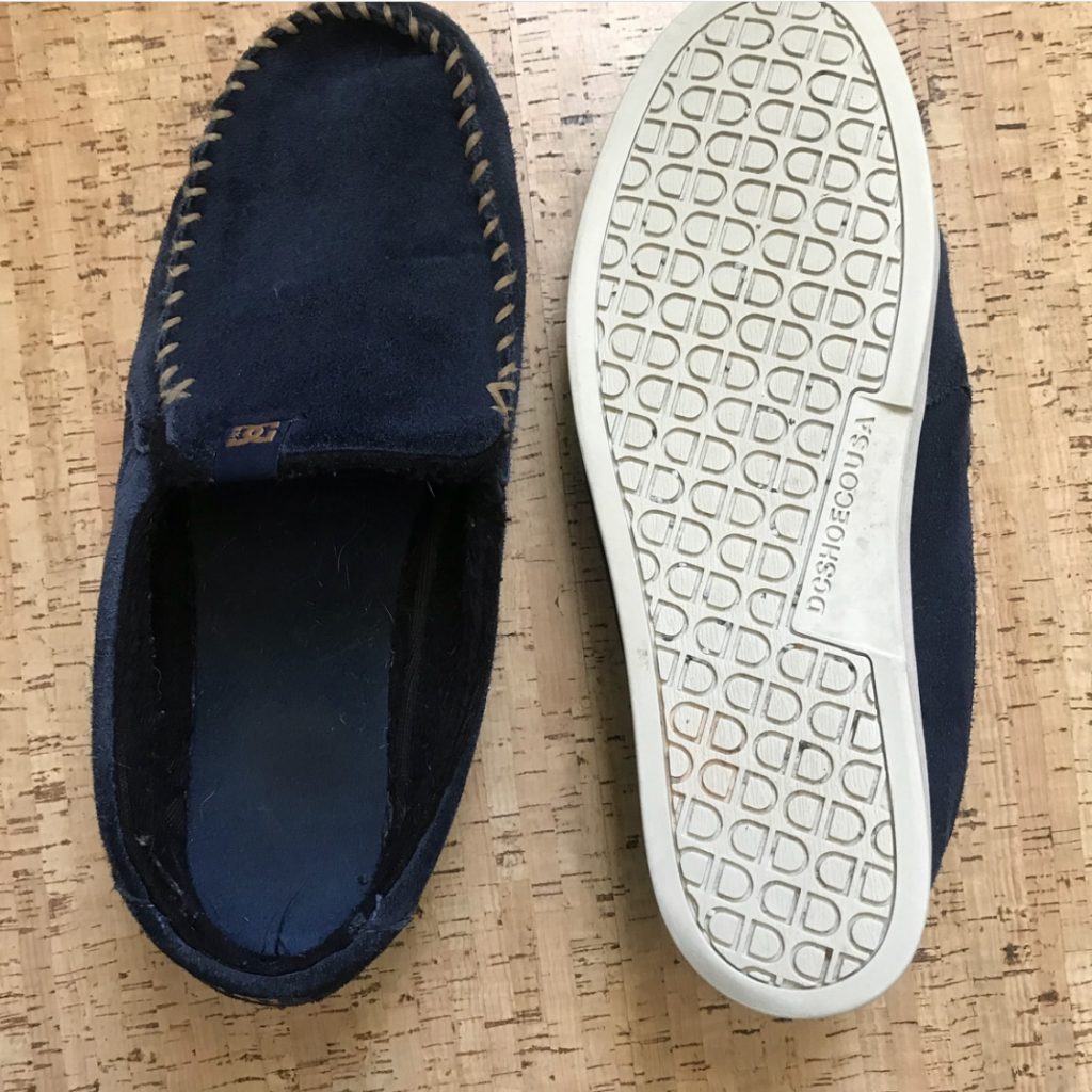 Size16feet94’s size 16 DC slippers - Male Feet Blog